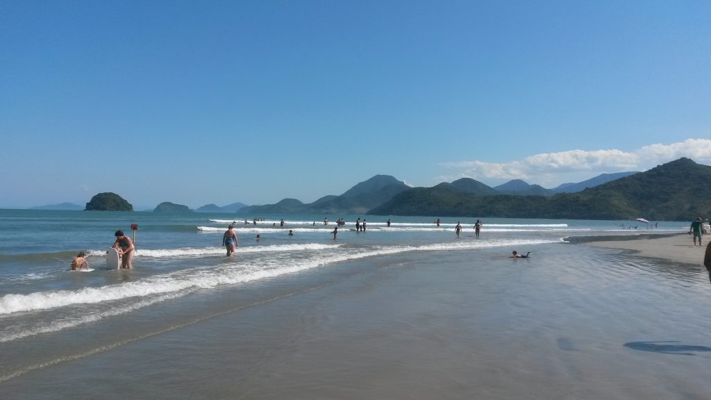 Praia de Ubatumirim - Localizada na região norte de Ubatuba